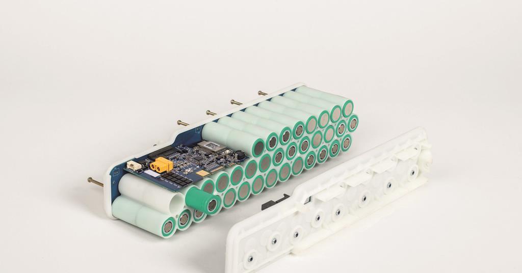 Electric outboards, thrusters and pods | Outboard engines ...