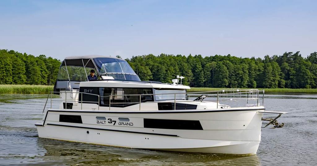 Polish builder opens new production hall | News | International Boat ...