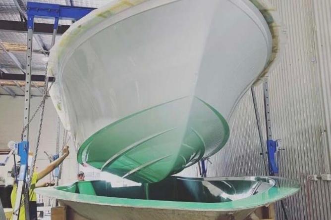 Mould a hull four times faster | Boatbuilding Materials & Machinery ...