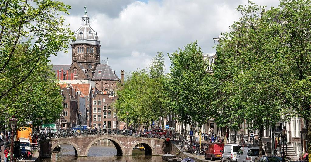 In 2025, emission-free zone takes effect in the heart of Amsterdam ...
