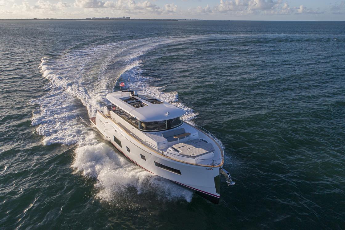 Sirena Yachts unveils express-style model | Boat Launch | International ...