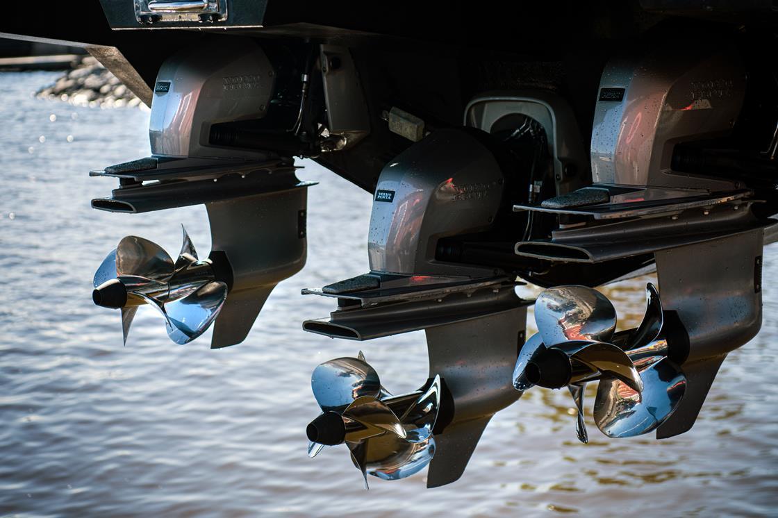 Volvo Penta expands DPI Aquamatic sterndrive to wider range of vessels ...