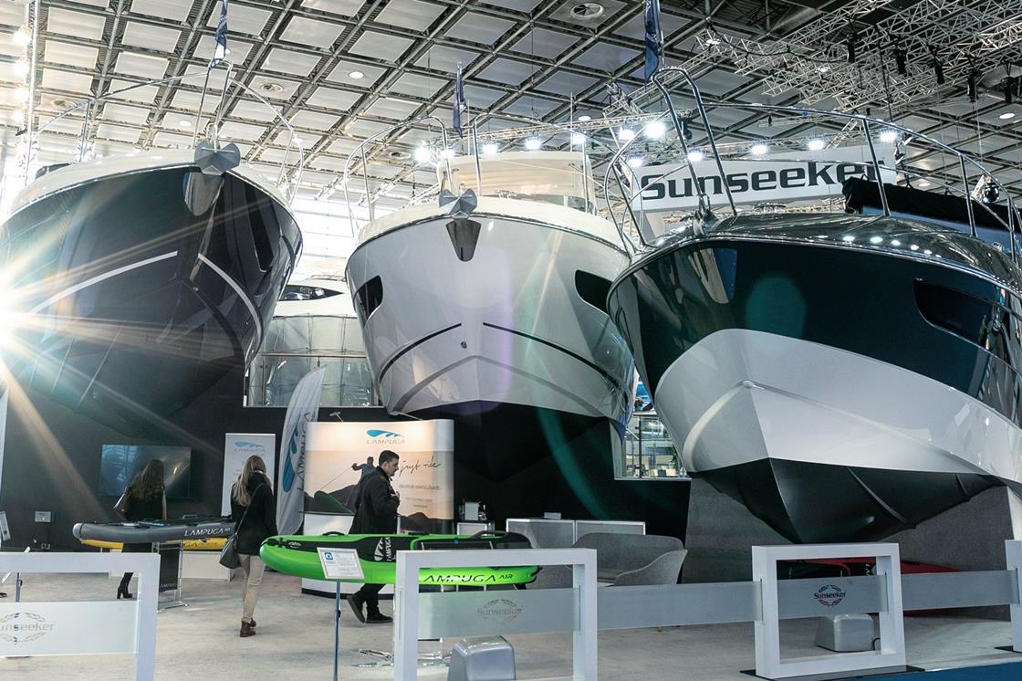 What does it take to build a boat show stand? | Video | International ...